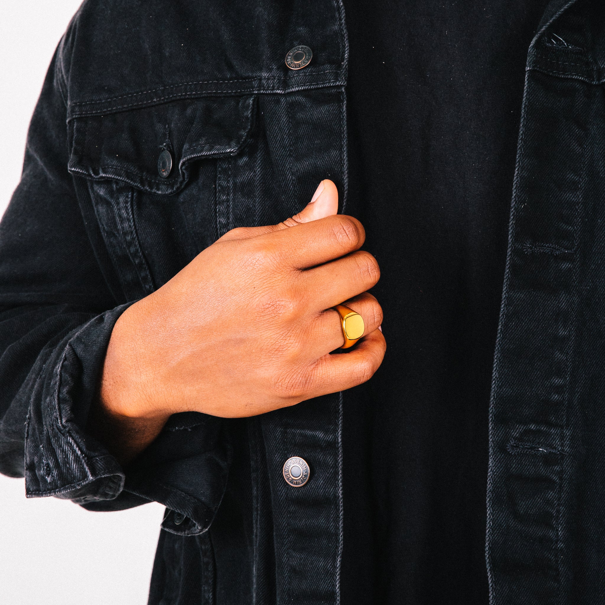 Milan (Gold) – Eluzo