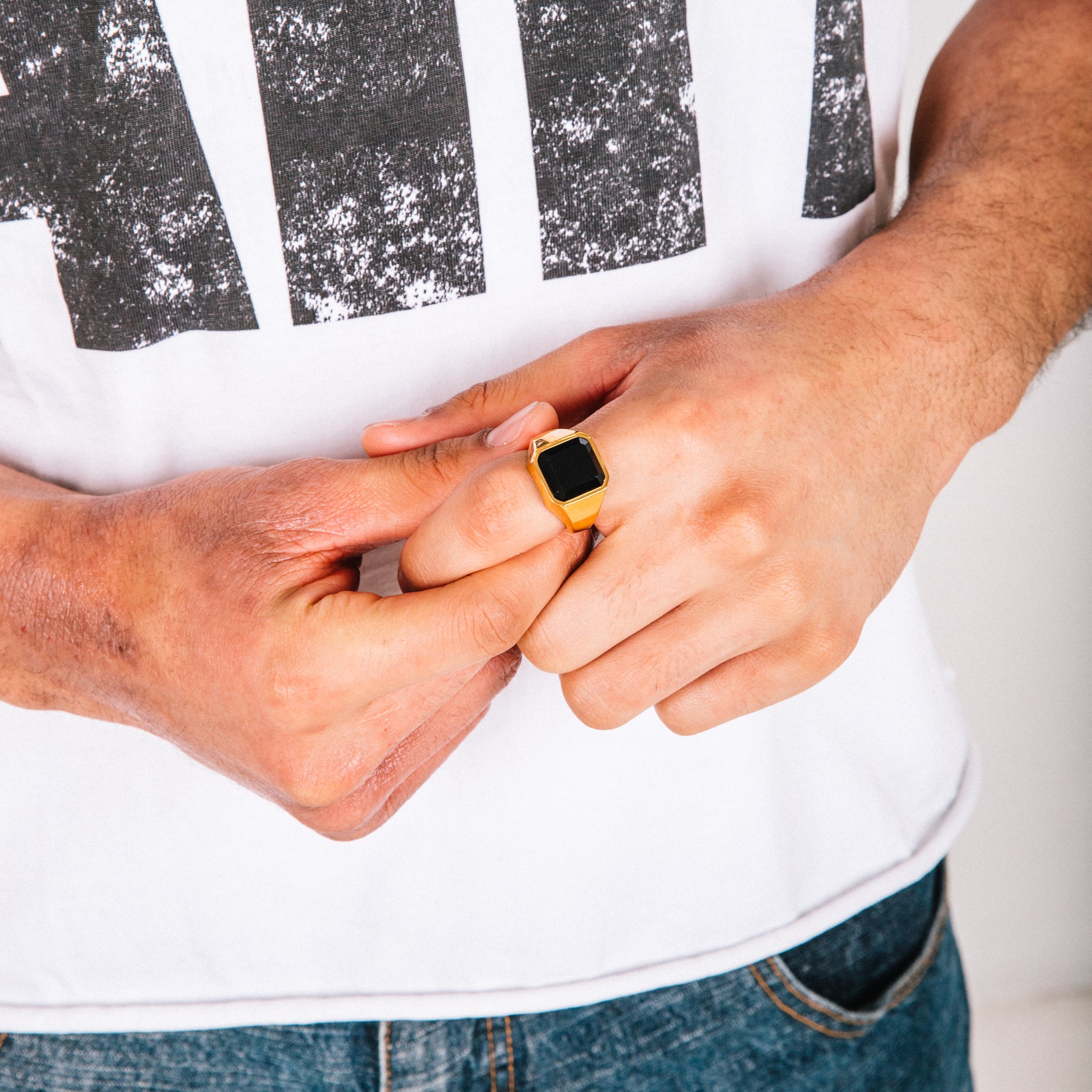 Gold Rings – Eluzo