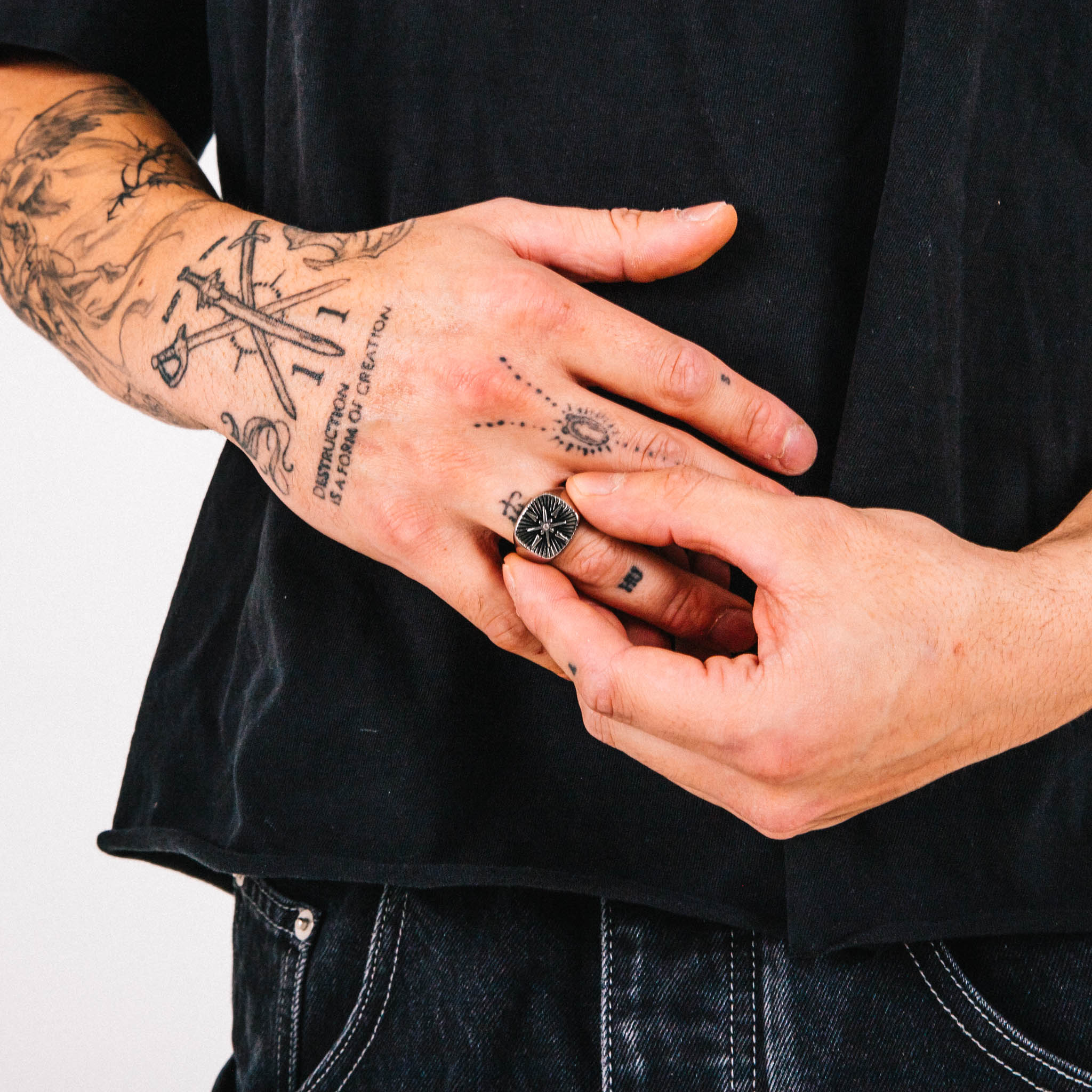 Eluzo | For The Top 1%