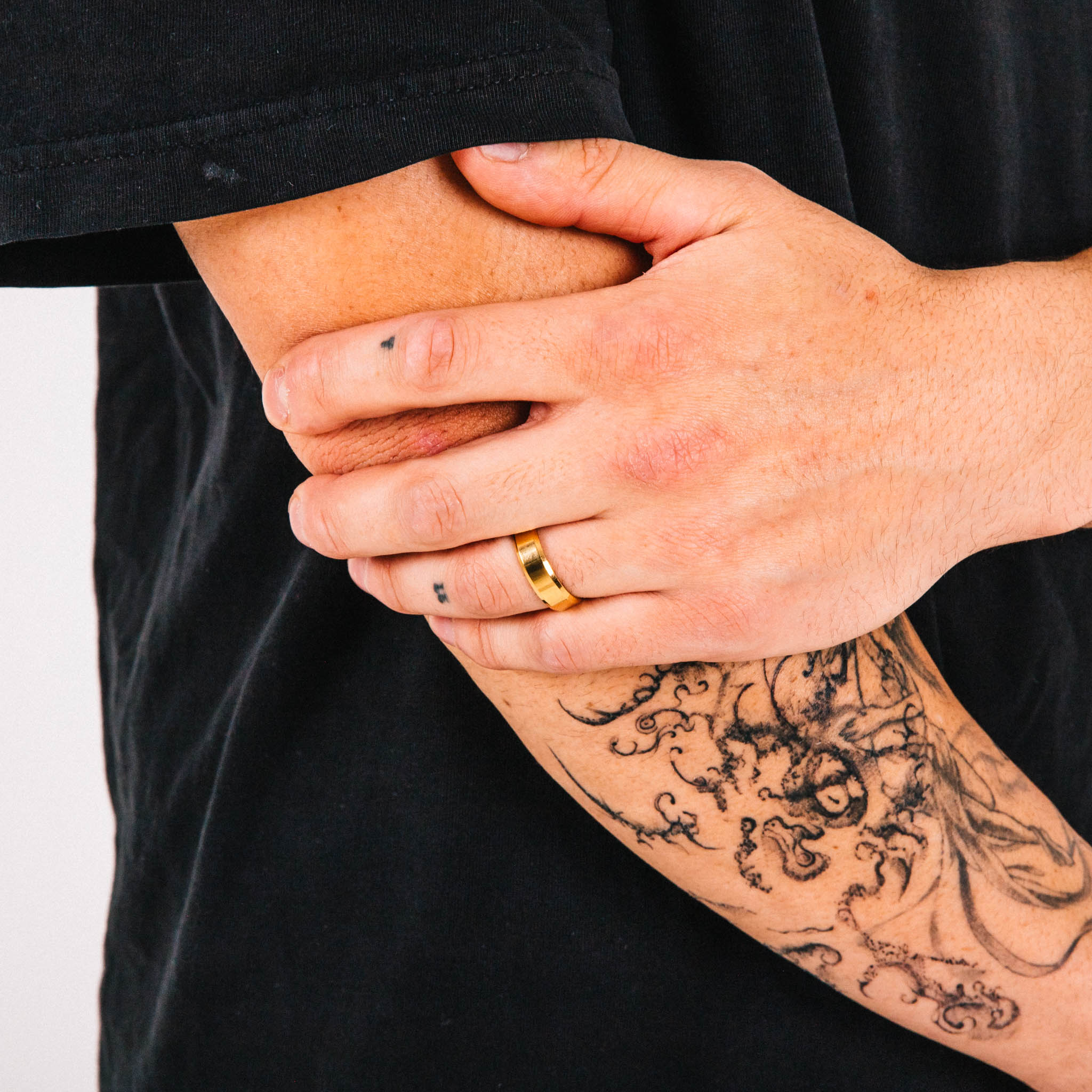 Gold Rings – Eluzo